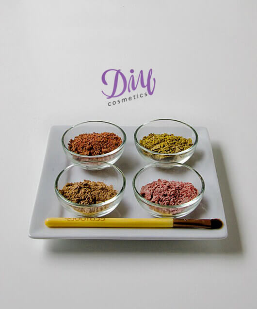 How to Make Homemade Eyeshadow? | DIY Cosmetics