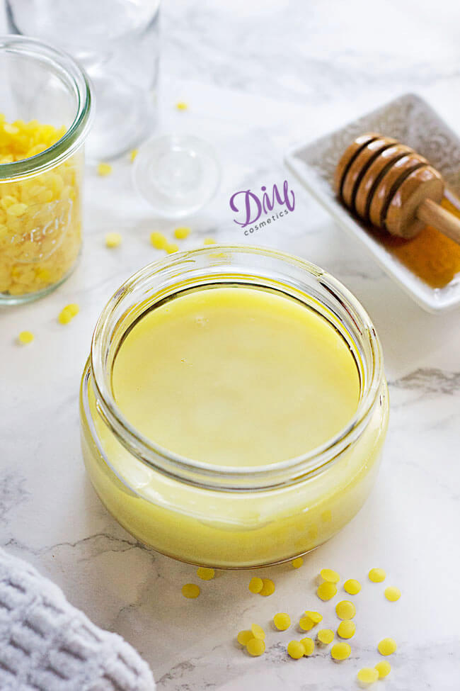 How to Make Moisturising Honey Hand Cream | DIY Cosmetics