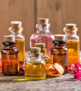 Using The Natural and Homemade Body Oil for Every Skin