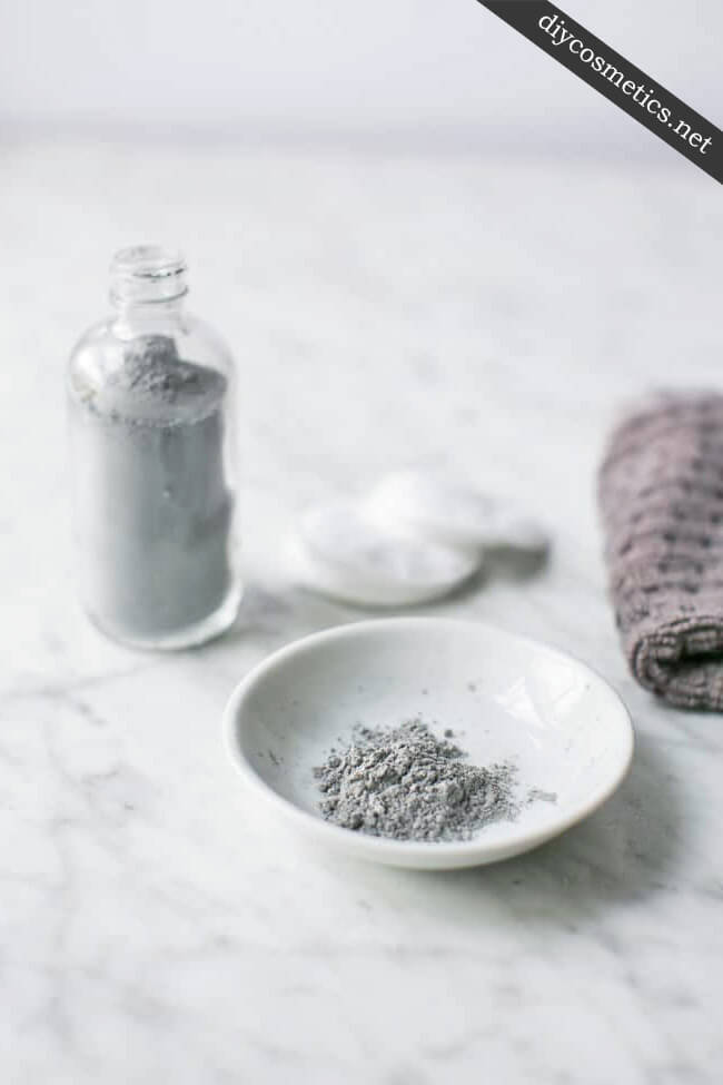 Clay and Charcoal Cleansing Mask - Face Masks for Acne and Blackheads